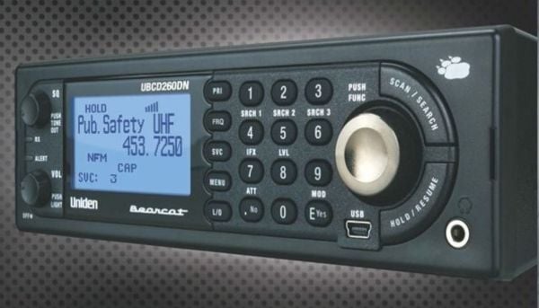 Uniden Bearcat BCD260DN Base/Mobile Digital Scanner